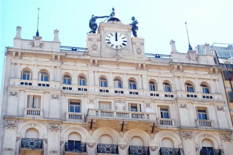 Edificio de la Auditoría General de la Nación, "de interés ...