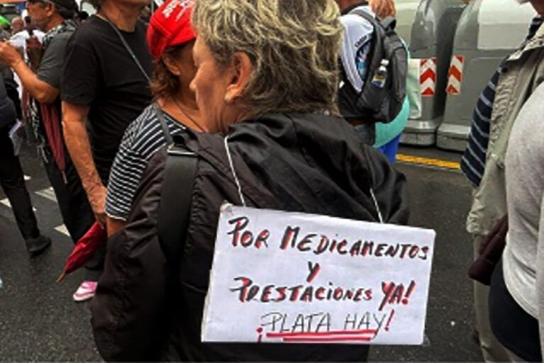 Protesta de jubilados y una absurda explicación de Lugones: “Lo que ...